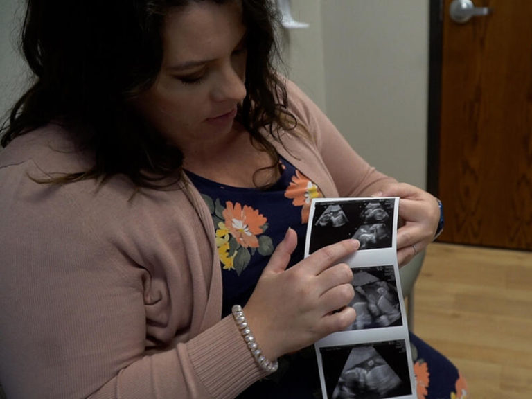 North Dakota woman beats odds with identical triplets - Sanford Health News