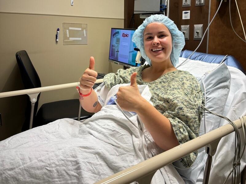 Fargo cancer nurse donates bone marrow to patient in need - Sanford ...