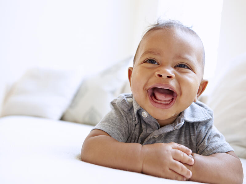 Movement milestones in your baby’s first 6 months - Sanford Health News