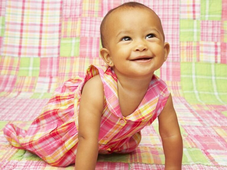 How to help your baby learn to crawl - Sanford Health News